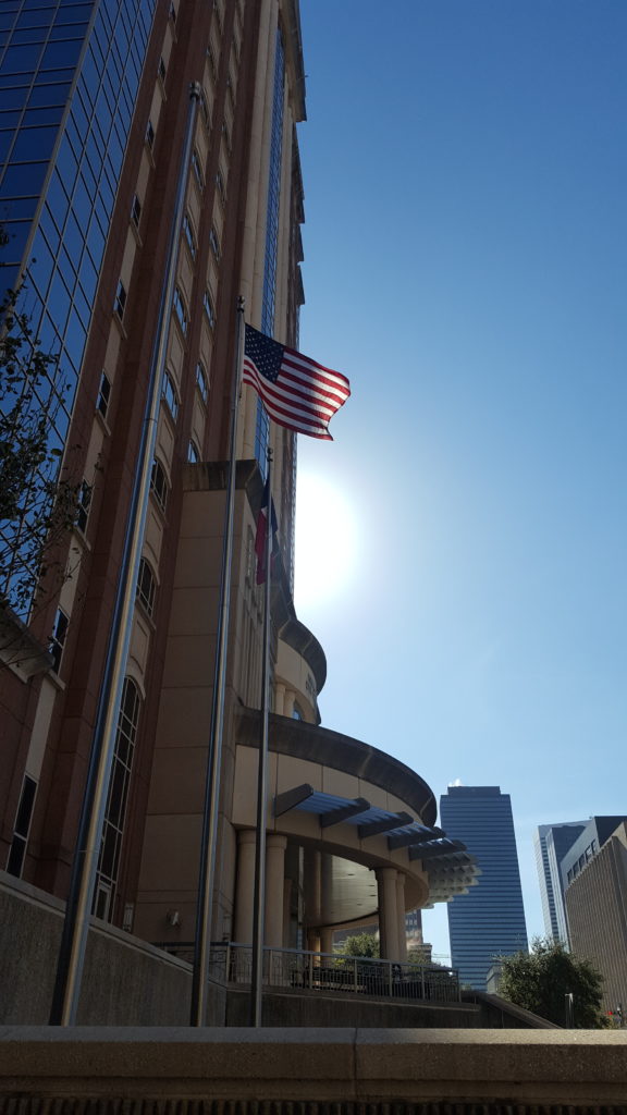 Flag up - Sosa-Morris Neuman